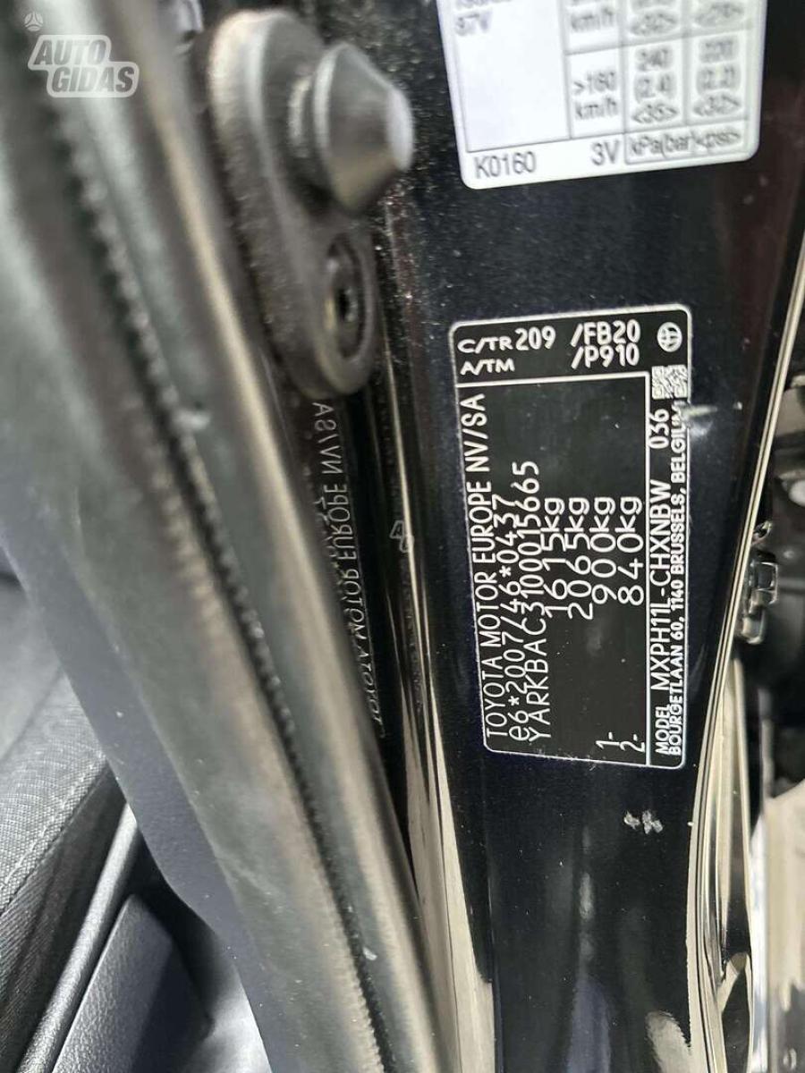 Melns Toyota Yaris 2022 Viļņa, ar dzinēja tilpumu 1.50 L un nobraukumu 101 tūkst. km par 14950 €, foto 24 vietnē AUTOMOTO.COM.LV