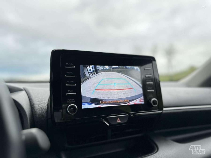 Melns Toyota Yaris 2022 Viļņa, ar dzinēja tilpumu 1.50 L un nobraukumu 101 tūkst. km par 14950 €, foto 26 vietnē AUTOMOTO.COM.LV