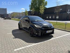 Melns Toyota Yaris 2022 Rīga, ar dzinēja tilpumu 1.60 L un nobraukumu 37 tūkst. km par 29500 €, foto 11 vietnē AUTOMOTO.COM.LV