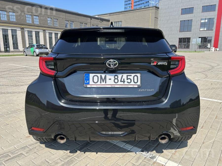 Melns Toyota Yaris 2022 Rīga, ar dzinēja tilpumu 1.60 L un nobraukumu 37 tūkst. km par 29500 €, foto 8 vietnē AUTOMOTO.COM.LV