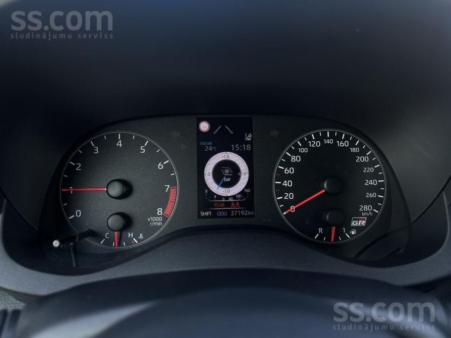 Melns Toyota Yaris 2022 Rīga, ar dzinēja tilpumu 1.60 L un nobraukumu 37 tūkst. km par 29500 €, foto 22 vietnē AUTOMOTO.COM.LV