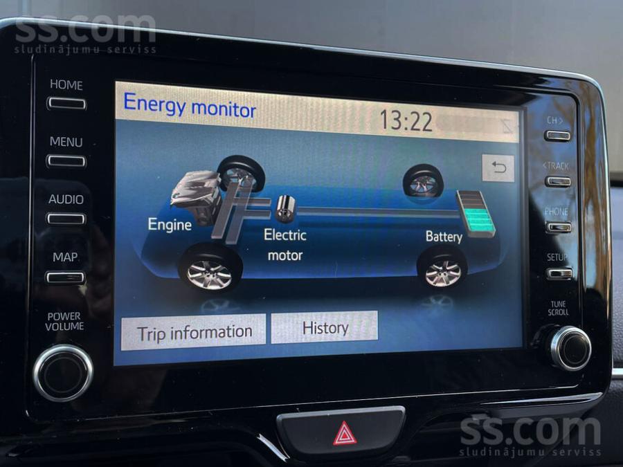Melns Toyota Yaris 2022 Rīga, ar dzinēja tilpumu 1.50 L un nobraukumu 45 tūkst. km par 18900 €, foto 11 vietnē AUTOMOTO.COM.LV
