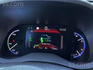 Melns Toyota Yaris 2022 Rīga, ar dzinēja tilpumu 1.50 L un nobraukumu 45 tūkst. km par 18900 €, foto 12 vietnē AUTOMOTO.COM.LV