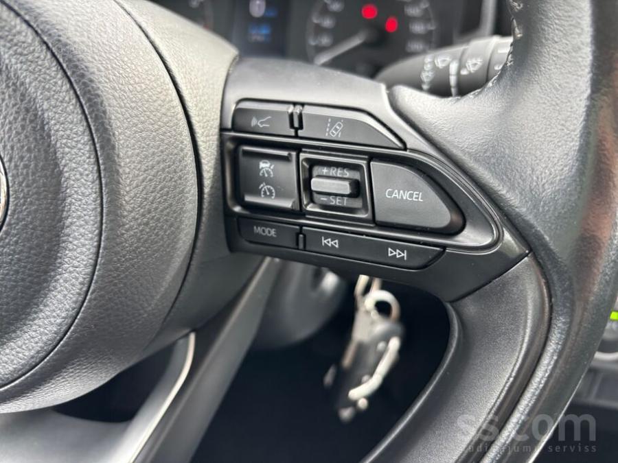Melns Toyota Yaris 2022 Rīga, ar dzinēja tilpumu 1.50 L un nobraukumu 162 tūkst. km par 10490 €, foto 15 vietnē AUTOMOTO.COM.LV