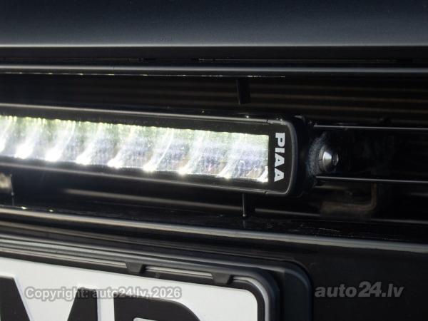 Melns Toyota Yaris 2023 Tallina, ar dzinēja tilpumu 1.60 L un nobraukumu 16 tūkst. km par 37500 €, foto 7 vietnē AUTOMOTO.COM.LV