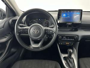 Melns Toyota Yaris 2024 Viļņa, ar dzinēja tilpumu 1.49 L un nobraukumu 72 tūkst. km par 18900 €, foto 10 vietnē AUTOMOTO.COM.LV