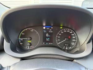Melns Toyota Yaris 2025 Viļņa, ar dzinēja tilpumu 1.49 L un nobraukumu 12 tūkst. km par 20280 €, foto 15 vietnē AUTOMOTO.COM.LV
