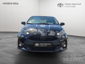 Melns Toyota Yaris 2025 Rīga, ar dzinēja tilpumu 1.50 L un nobraukumu 28 tūkst. km par 19700 €, foto 6 vietnē AUTOMOTO.COM.LV