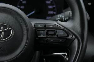 Черный Тойота Ярис 2025 в Вильнюс, объемом двигателя 1.49 л и пробегом 32 тыс. км за 19990 €, фото 29 на AUTOMOTO.COM.LV