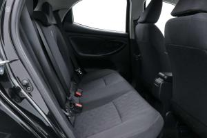 Black Toyota Yaris 2025 in Vilnius, with an engine capacity of 1.49 L and mileage of 38 thousand km for 19990 €, photo 11 on AUTOMOTO.COM.LV