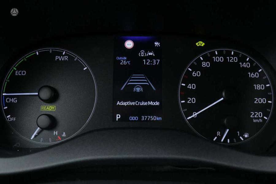 Black Toyota Yaris 2025 in Vilnius, with an engine capacity of 1.49 L and mileage of 38 thousand km for 19990 €, photo 15 on AUTOMOTO.COM.LV