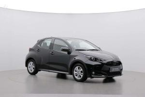 Black Toyota Yaris 2025 in Vilnius, with an engine capacity of 1.49 L and mileage of 38 thousand km for 19990 €, photo 20 on AUTOMOTO.COM.LV