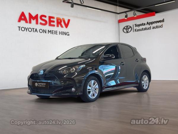 Black Toyota Yaris 2025 in Tartu, with an engine capacity of 1.50 L and mileage of 29 thousand km for 21390 €, photo 1 on AUTOMOTO.COM.LV