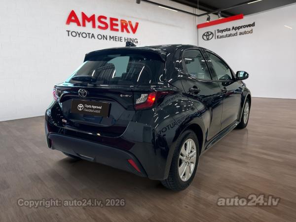 Тойота Ярис 2025 в Пярну на AUTOMOTO.COM.LV Черный Тойота Ярис 2025 в Пярну, объемом двигателя 1.50 л и пробегом 28 тыс. км за 21390 €, фото 3 на AUTOMOTO.COM.LV