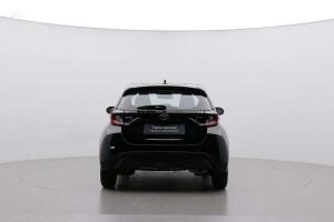 Black Toyota Yaris 2025 in Vilnius, with an engine capacity of 1.49 L and mileage of 38 thousand km for 19990 €, photo 6 on AUTOMOTO.COM.LV