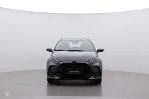 Black Toyota Yaris 2025 in Vilnius, with an engine capacity of 1.49 L and mileage of 38 thousand km for 19990 €, photo 7 on AUTOMOTO.COM.LV