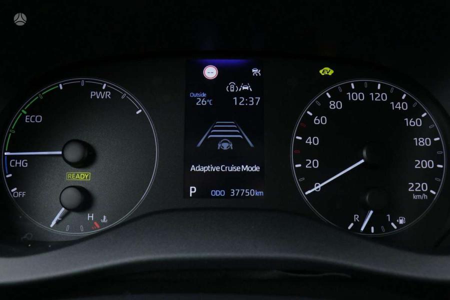 Black Toyota Yaris 2025 in Vilnius, with an engine capacity of 1.49 L and mileage of 38 thousand km for 19990 €, photo 15 on AUTOMOTO.COM.LV