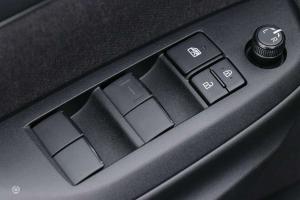 Black Toyota Yaris 2025 in Vilnius, with an engine capacity of 1.49 L and mileage of 38 thousand km for 19990 €, photo 25 on AUTOMOTO.COM.LV