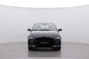 Black Toyota Yaris 2025 in Vilnius, with an engine capacity of 1.49 L and mileage of 35 thousand km for 19990 €, photo 7 on AUTOMOTO.COM.LV