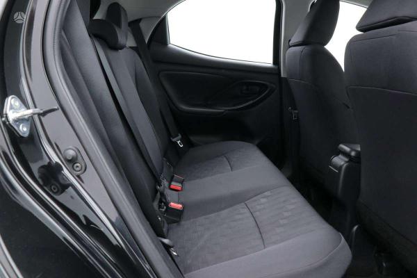 Melns Toyota Yaris 2025 Viļņa, ar dzinēja tilpumu 1.49 L un nobraukumu 35 tūkst. km par 19990 €, foto 11 vietnē AUTOMOTO.COM.LV
