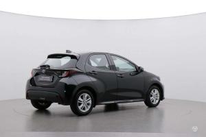 Melns Toyota Yaris 2025 Viļņa, ar dzinēja tilpumu 1.49 L un nobraukumu 36 tūkst. km par 19990 €, foto 4 vietnē AUTOMOTO.COM.LV