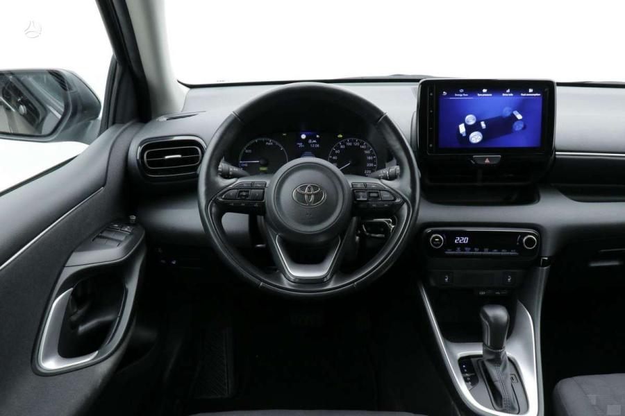 Melns Toyota Yaris 2025 Viļņa, ar dzinēja tilpumu 1.49 L un nobraukumu 36 tūkst. km par 19990 €, foto 9 vietnē AUTOMOTO.COM.LV