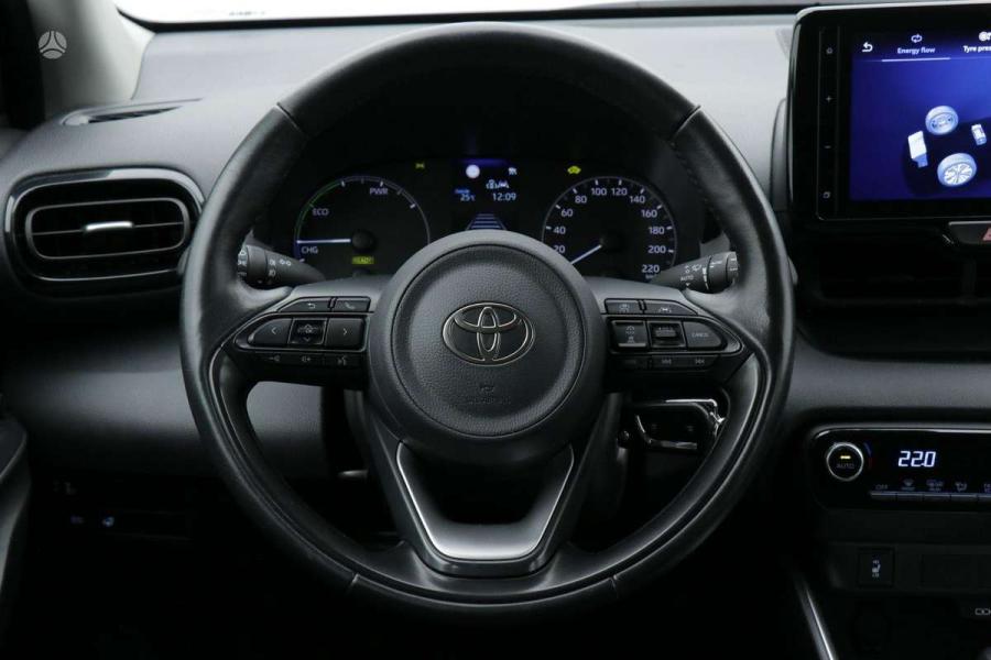 Melns Toyota Yaris 2025 Viļņa, ar dzinēja tilpumu 1.49 L un nobraukumu 36 tūkst. km par 19990 €, foto 14 vietnē AUTOMOTO.COM.LV