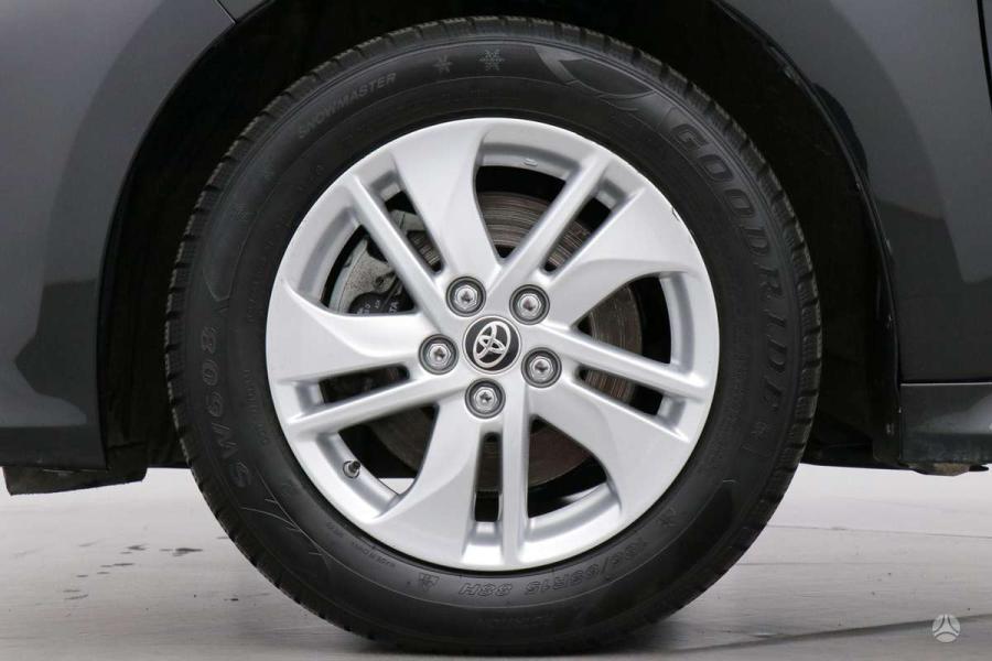 Melns Toyota Yaris 2025 Viļņa, ar dzinēja tilpumu 1.49 L un nobraukumu 36 tūkst. km par 19990 €, foto 17 vietnē AUTOMOTO.COM.LV