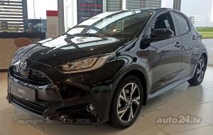 Black Toyota Yaris 2026 in Narva, with an engine capacity of 1.50 L and mileage of 0 thousand km for 24600 €, photo 1 on AUTOMOTO.COM.LV
