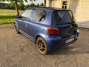 Zils Toyota Yaris 2001 Utena, ar dzinēja tilpumu 1.50 L un nobraukumu 402 tūkst. km par 1300 €, foto 5 vietnē AUTOMOTO.COM.LV