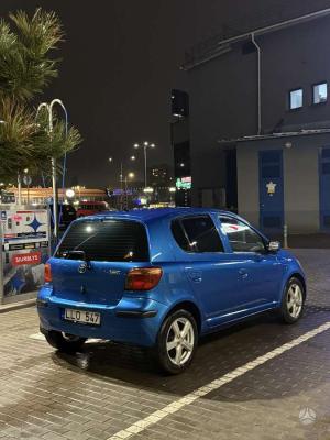 Blue Toyota Yaris 2003 in Vilnius, with an engine capacity of 1.30 L and mileage of 220 thousand km for 1559 €, photo 5 on AUTOMOTO.COM.LV