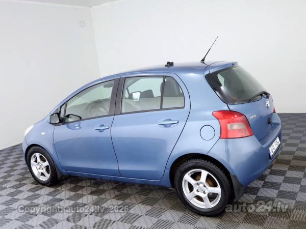 Blue Toyota Yaris 2006 in Tallinn, with an engine capacity of 1.30 L and mileage of 336 thousand km for 1499 €, photo 4 on AUTOMOTO.COM.LV