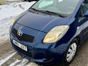 Blue Toyota Yaris 2006 in Panevezys, with an engine capacity of 1.40 L and mileage of 337 thousand km for 1800 €, photo  on AUTOMOTO.COM.LV