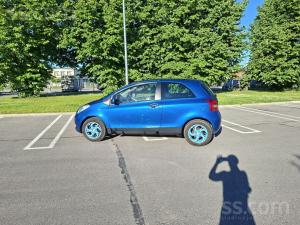 Blue Toyota Yaris 2006 in Riga, with an engine capacity of 1.30 L and mileage of 200 thousand km for 1950 €, photo 3 on AUTOMOTO.COM.LV