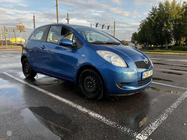 Blue Toyota Yaris 2006 in Kaunas, with an engine capacity of 1.00 L and mileage of 180 thousand km for 1650 €, photo 9 on AUTOMOTO.COM.LV