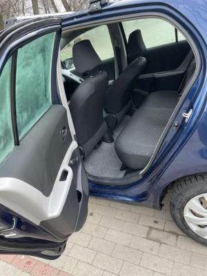 Zils Toyota Yaris 2007 Prienai, ar dzinēja tilpumu 1.40 L un nobraukumu 140 tūkst. km par 2450 €, foto 11 vietnē AUTOMOTO.COM.LV