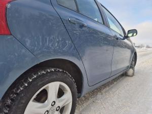 Blue Toyota Yaris 2007 in Vilnius, with an engine capacity of 1.35 L and mileage of 230 thousand km for 1850 €, photo 12 on AUTOMOTO.COM.LV