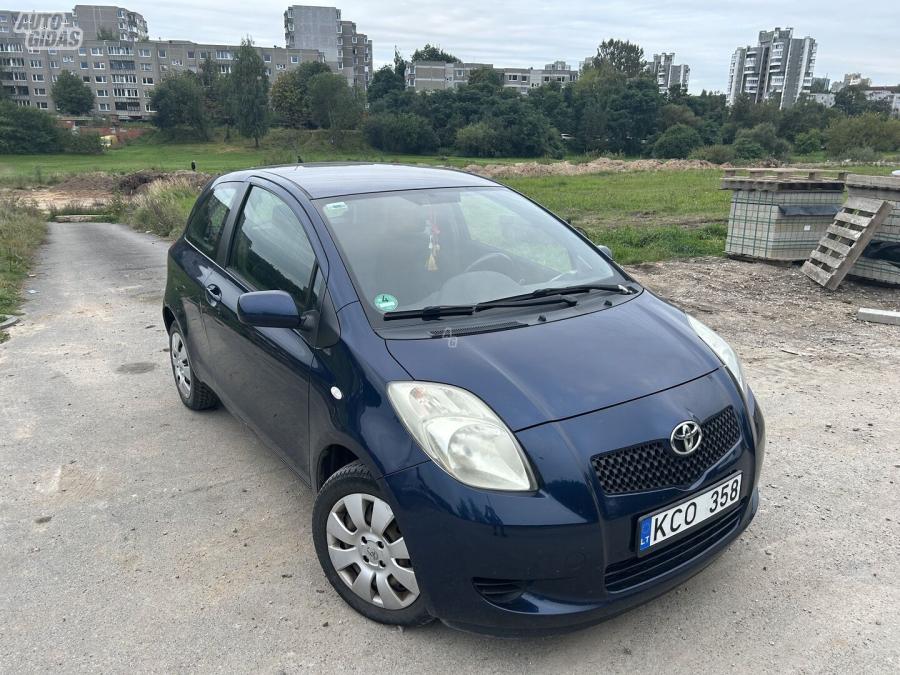 Blue Toyota Yaris 2007 in Vilnius, with an engine capacity of 1.00 L and mileage of 278 thousand km for 1600 €, photo 4 on AUTOMOTO.COM.LV