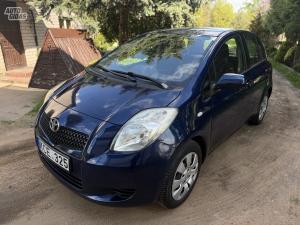 Blue Toyota Yaris 2007 in Vilnius, with an engine capacity of 1.00 L and mileage of 151 thousand km for 1490 €, photo  on AUTOMOTO.COM.LV
