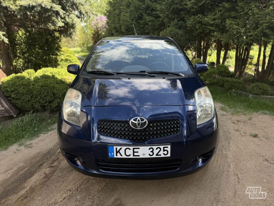 Blue Toyota Yaris 2007 in Vilnius, with an engine capacity of 1.00 L and mileage of 151 thousand km for 1490 €, photo 4 on AUTOMOTO.COM.LV