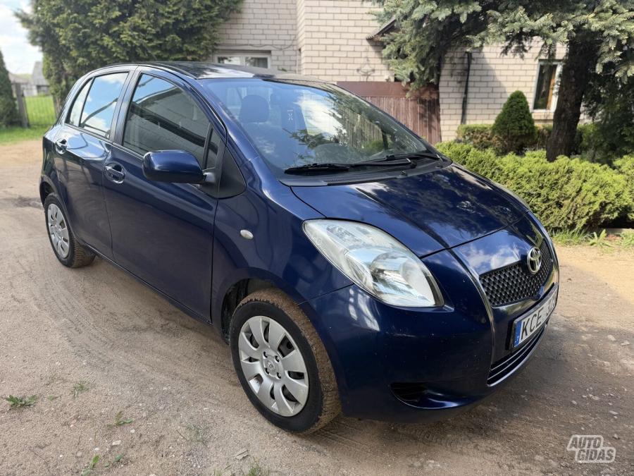 Blue Toyota Yaris 2007 in Vilnius, with an engine capacity of 1.00 L and mileage of 151 thousand km for 1490 €, photo 5 on AUTOMOTO.COM.LV