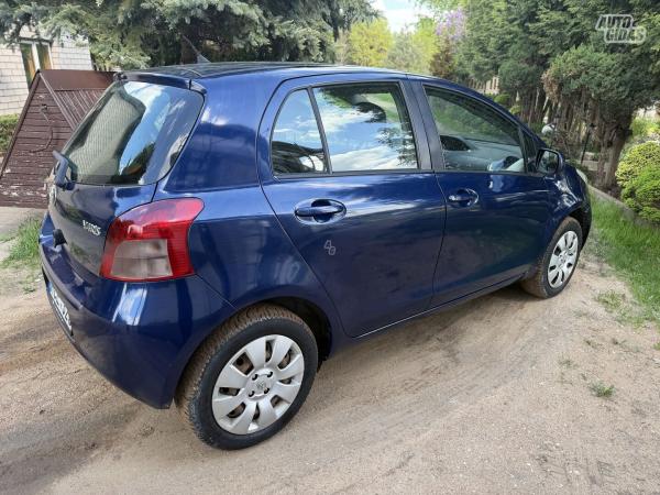 Zils Toyota Yaris 2007 Viļņa, ar dzinēja tilpumu 1.00 L un nobraukumu 151 tūkst. km par 1490 €, foto 7 vietnē AUTOMOTO.COM.LV