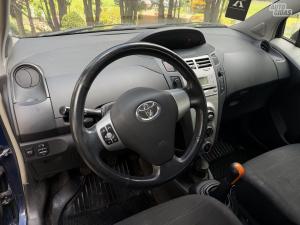 Blue Toyota Yaris 2007 in Vilnius, with an engine capacity of 1.00 L and mileage of 151 thousand km for 1490 €, photo 12 on AUTOMOTO.COM.LV