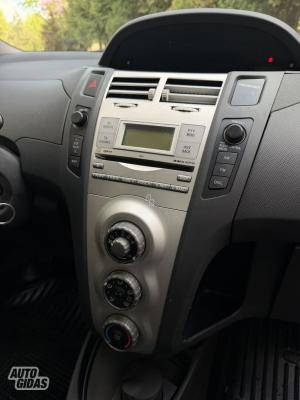 Blue Toyota Yaris 2007 in Vilnius, with an engine capacity of 1.00 L and mileage of 151 thousand km for 1490 €, photo 14 on AUTOMOTO.COM.LV