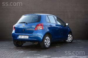 Blue Toyota Yaris 2007 in Riga, with an engine capacity of 1.30 L and mileage of 134 thousand km for 3790 €, photo 4 on AUTOMOTO.COM.LV