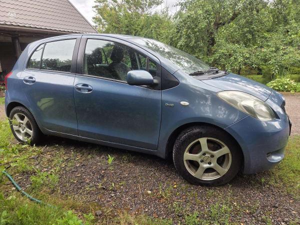 Zils Toyota Yaris 2007 Ukmergė, ar dzinēja tilpumu 1.36 L un nobraukumu 269 tūkst. km par 999 €, foto 1 vietnē AUTOMOTO.COM.LV