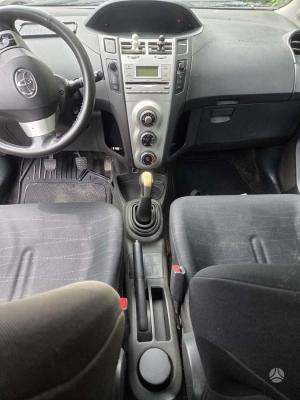 Zils Toyota Yaris 2007 Ukmergė, ar dzinēja tilpumu 1.36 L un nobraukumu 269 tūkst. km par 999 €, foto 3 vietnē AUTOMOTO.COM.LV