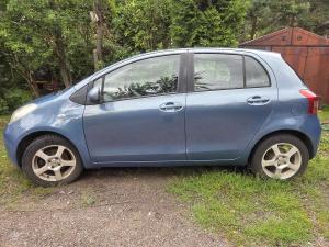Zils Toyota Yaris 2007 Ukmergė, ar dzinēja tilpumu 1.36 L un nobraukumu 269 tūkst. km par 999 €, foto 5 vietnē AUTOMOTO.COM.LV