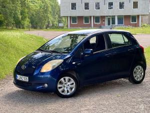 Zils Toyota Yaris 2007 Viļņa, ar dzinēja tilpumu 1.39 L un nobraukumu 212 tūkst. km par 2250 €, foto 11 vietnē AUTOMOTO.COM.LV