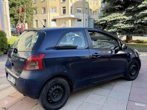 Zils Toyota Yaris 2007 Viļņa, ar dzinēja tilpumu 1.40 L un nobraukumu 250 tūkst. km par 689 €, foto 4 vietnē AUTOMOTO.COM.LV